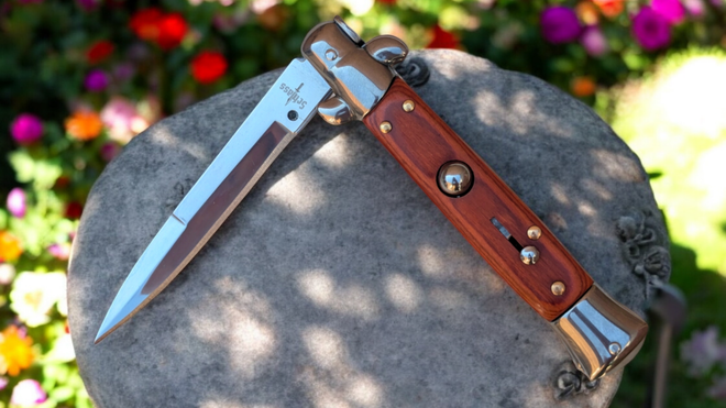Couteaux de poche à cran d'arrêt ouverture automatique Schlass France ...